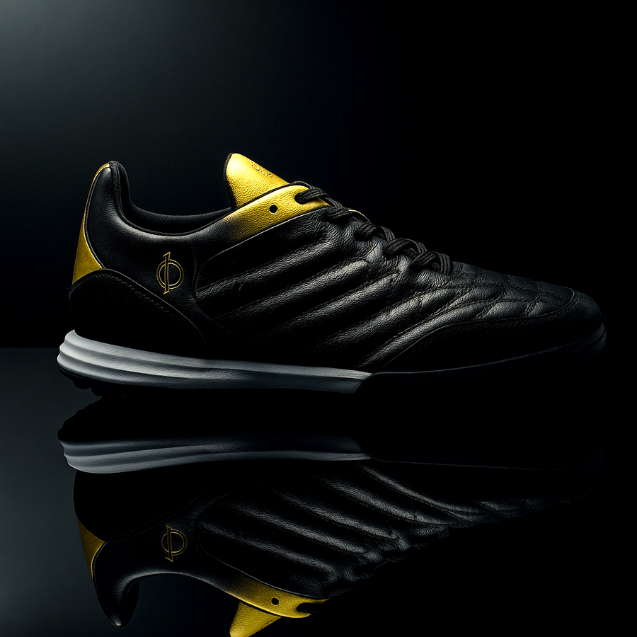 Italian Leather Soccer Cleats & Shoes - UNOZERO